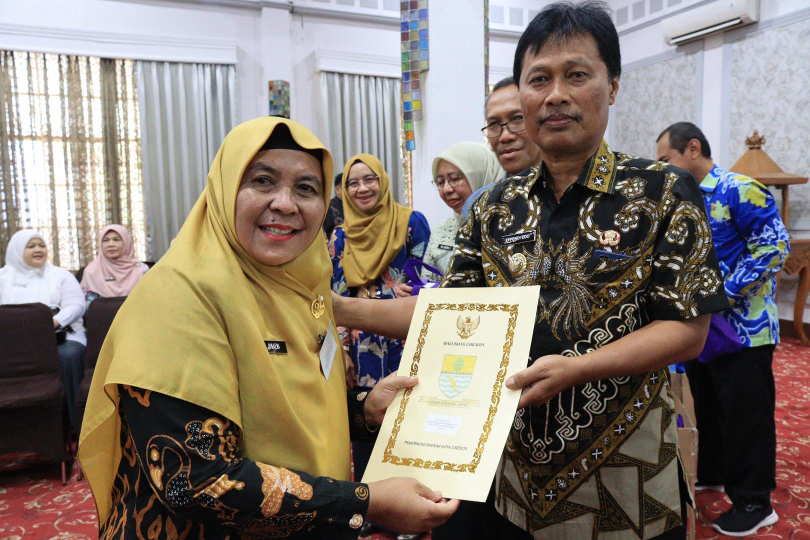 Purna Tugas Bukan Akhir, Wali Kota Serukan Semangat Pengabdian Berkelanjutan - Dialog Indonesia ...